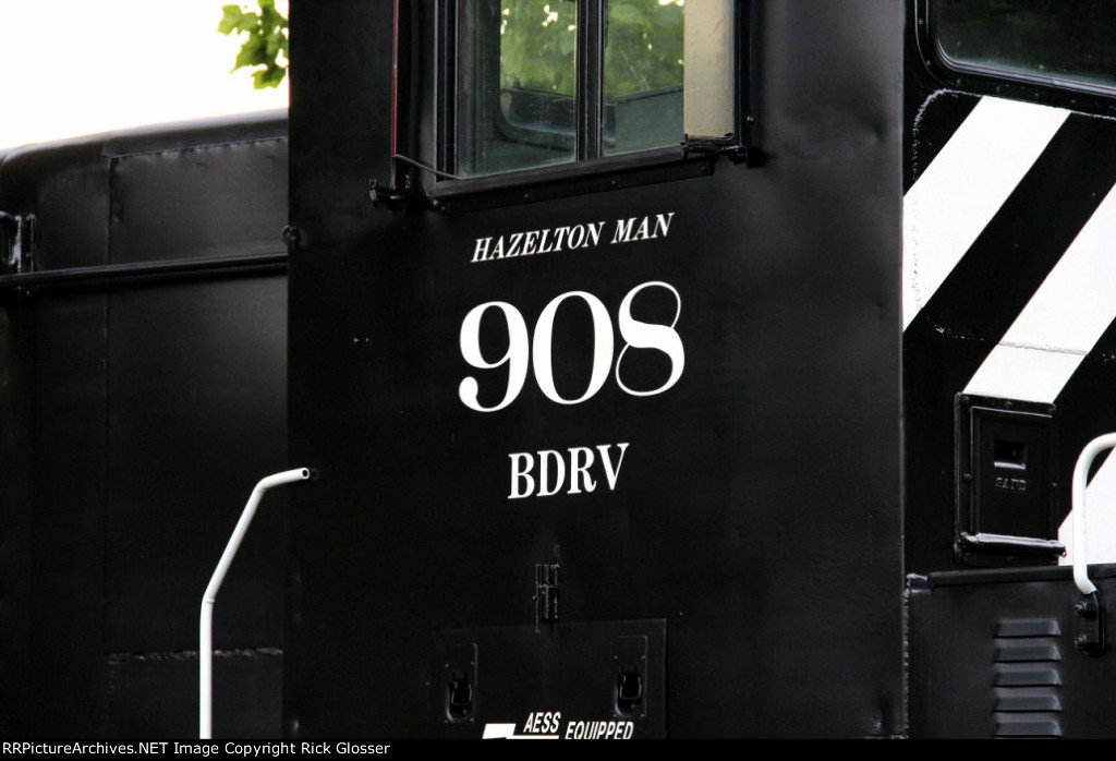 BDRV SW9 #908 "Hazelton Man" After Getting New Paint